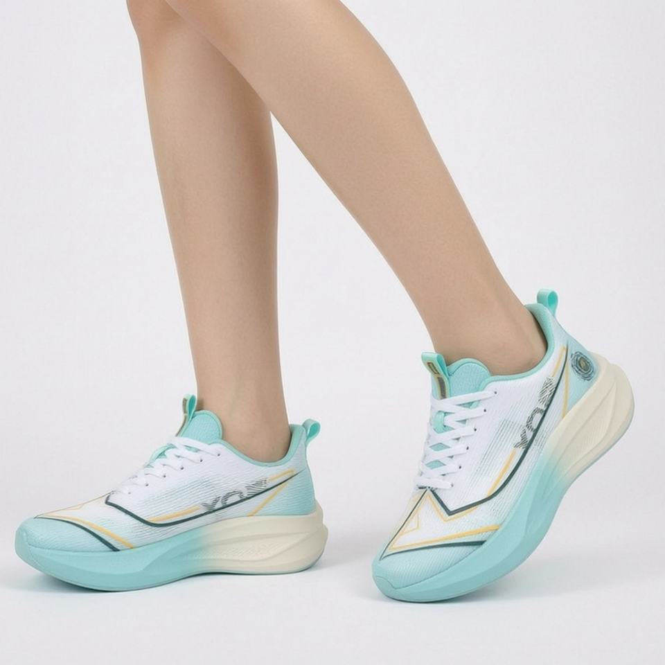 2026 Custom Logo Sports Running Shoes with Mesh Upper Casual Sports ...