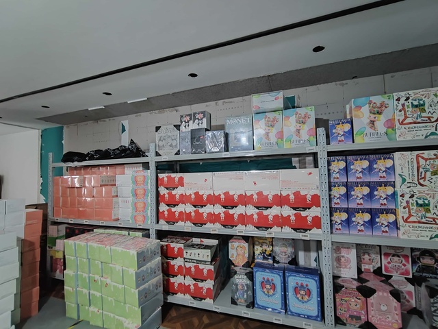 Buy Labubu Factory Plush Toys | POP MART Blind Boxes
