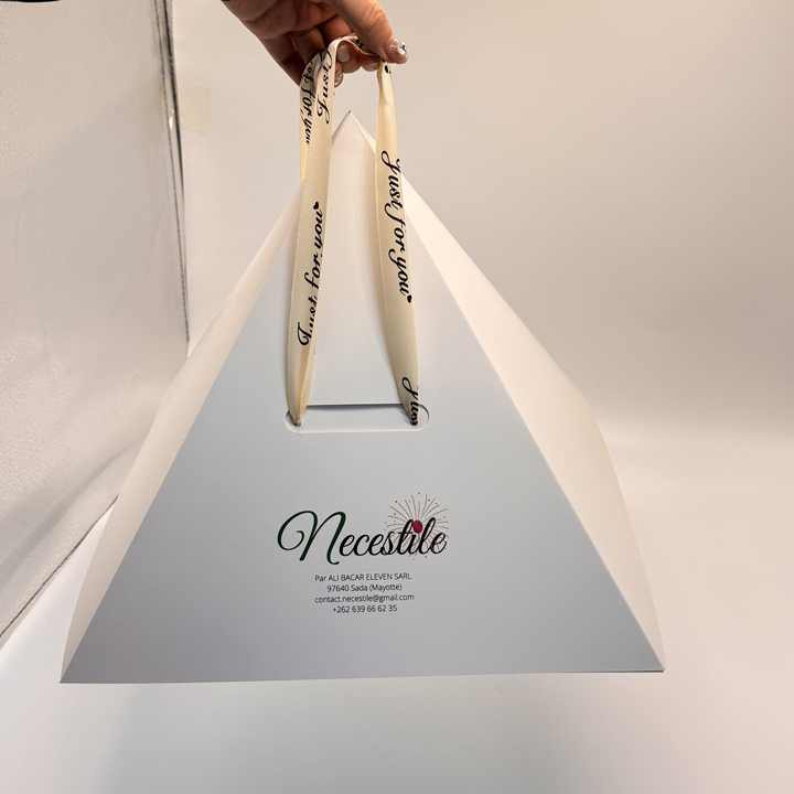 Pyramidal Grazing Box - Perfect for Christmas Food Packaging