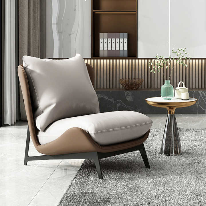 Luxury Leather Lounge Chair - Modern & Reclining Design