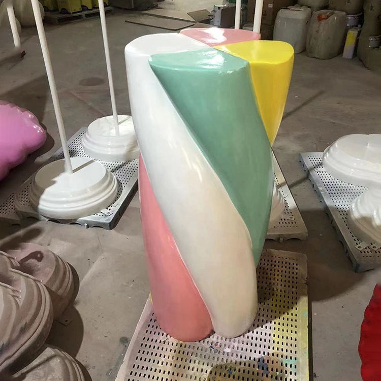Wholesale Giant Candy Display Props and Fixtures for Retail Stores ...