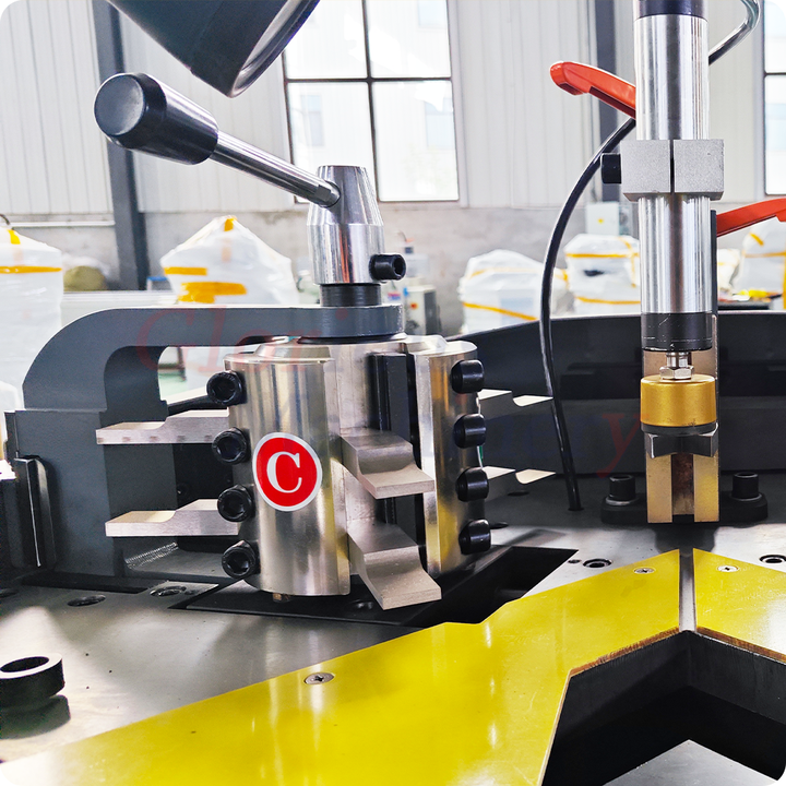 Hydraulic Crimping Machine Window Corner Crimp with Aluminum Window ...