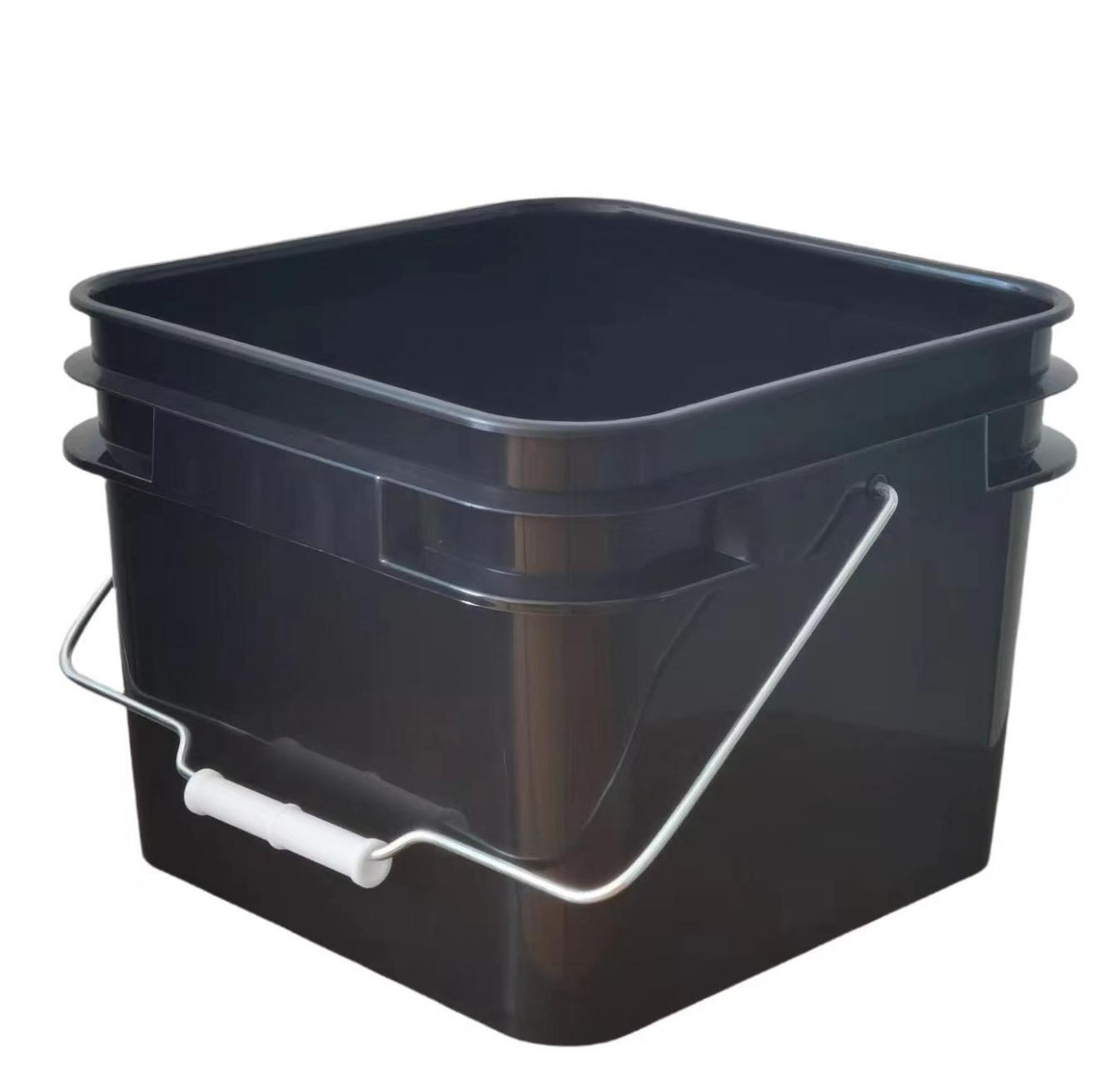 How to Choose the Best Black Square Bucket for Your Needs
