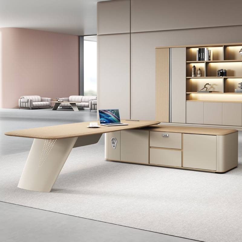 Italian Style Office Furniture - Luxurious & Functional
