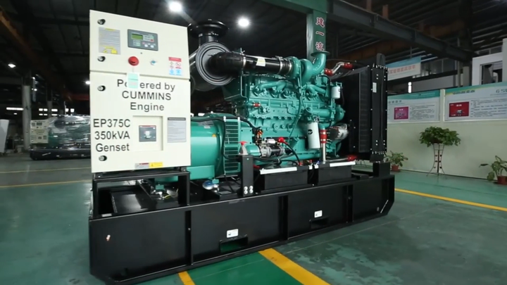 120kW Open Type Diesel Generator Set With 6BTAA5.9-G12 Engine Three ...