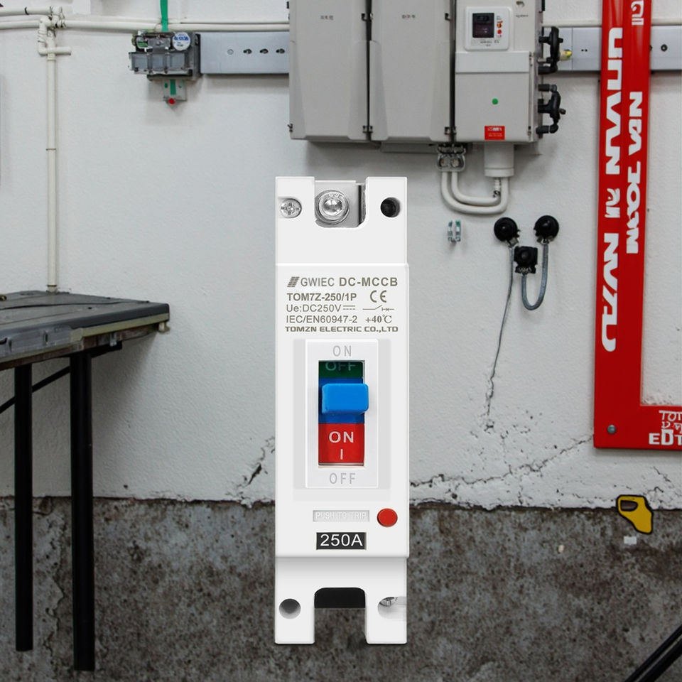 Solar Molded Case Circuit Breaker MCCB 1P DC 250V Overload Protection ...
