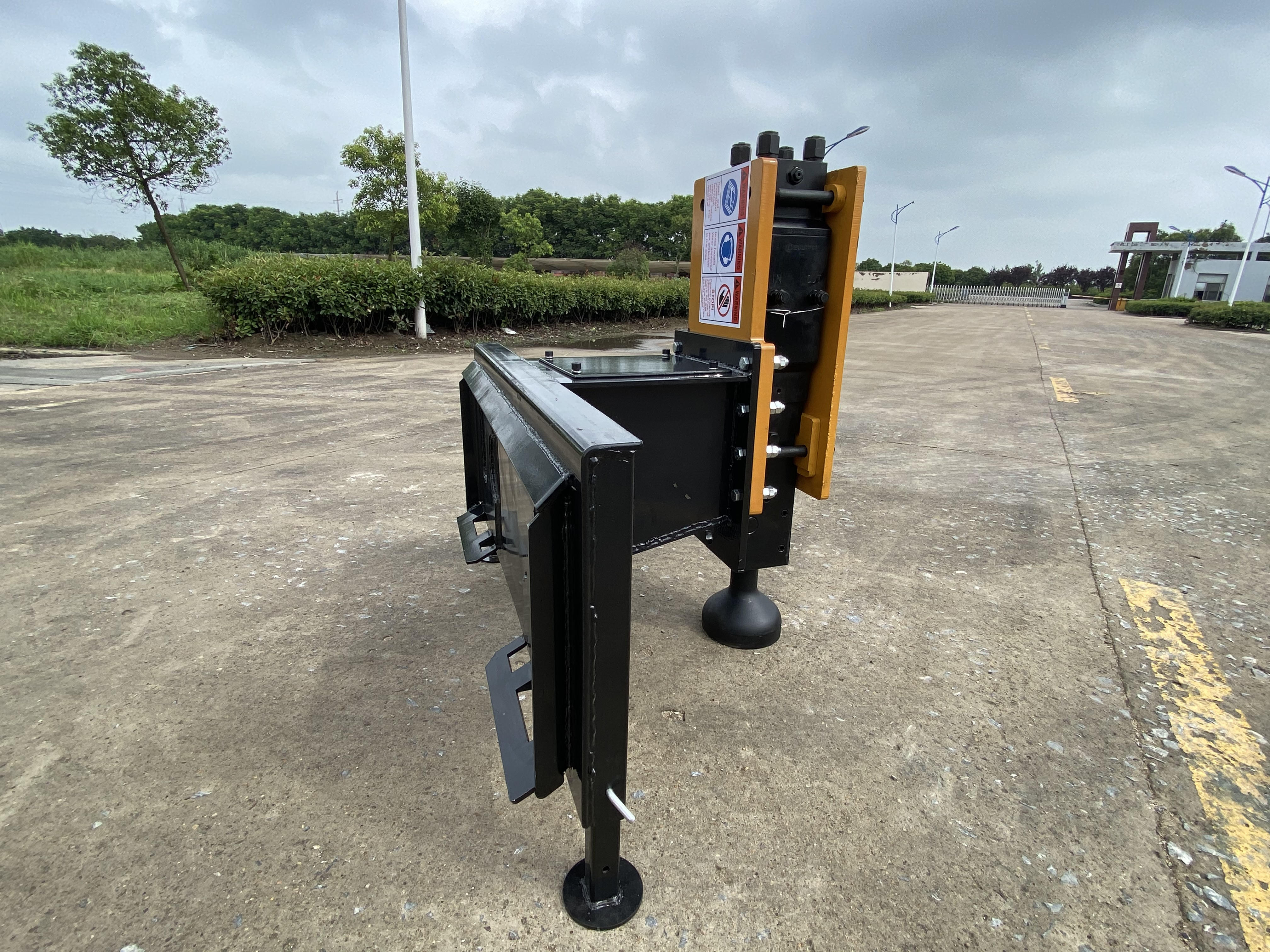 Skid Steer Loader Rear Pound Attachment Agricultural Rear Drive High ...