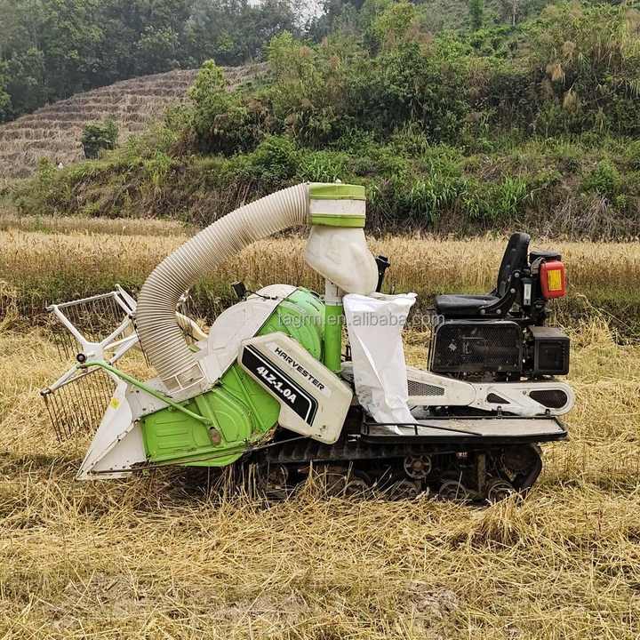 Mini Combine Harvester for Efficient Wheat & Rice Harvesting