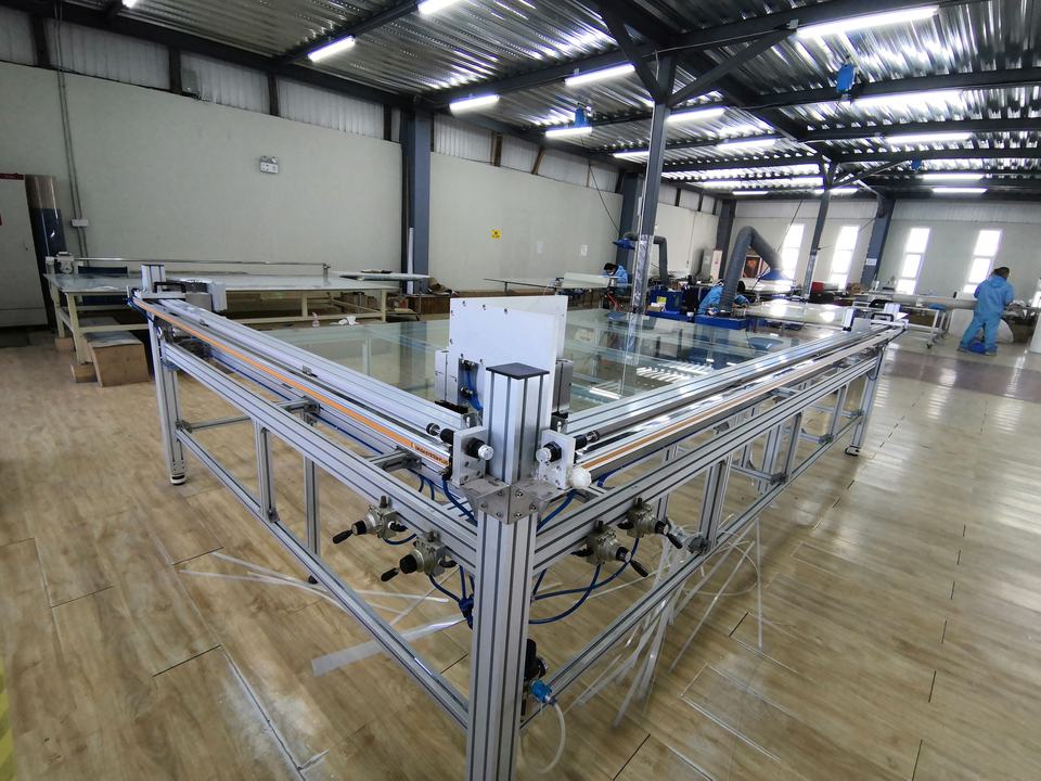 Smart PDLC Film Cutting Machines - Precision & Efficiency