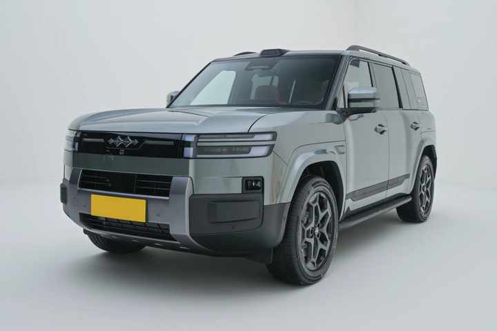 2026 BYD Leopard Bao 7 PHEV SUV - Efficient Hybrid Vehicle