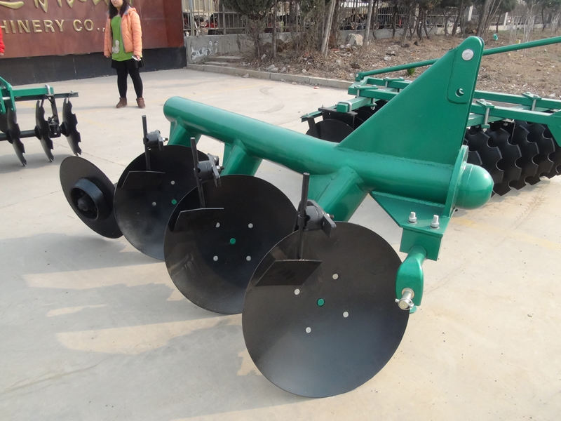 Soil Aeration Disc Harrow, Loosens Compacted Earth to Improve Oxygen ...