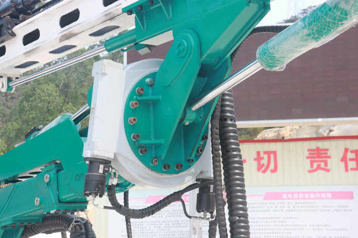 Small Tunnel Hard Rock Micro Tools Tunnels Borehole Equipment Tunneling ...