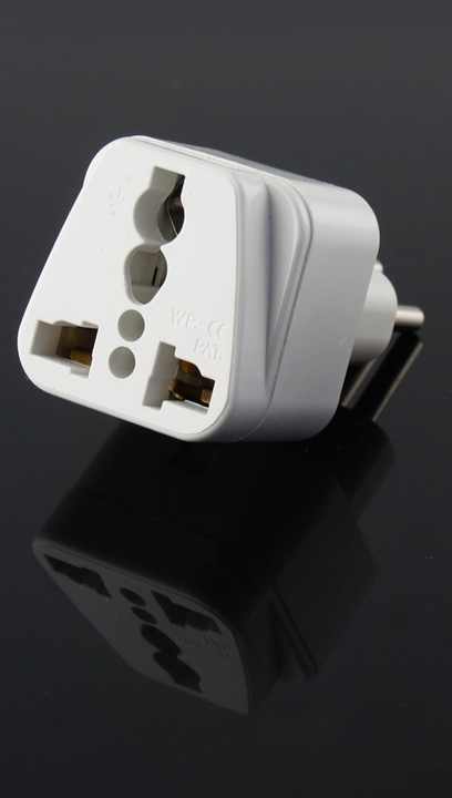 Power Socket in Italy - High Quality Universal Adapter