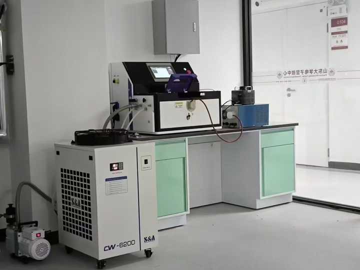 Rapid Thermal Processing Flash Joule Heating Device for Catalyst ...