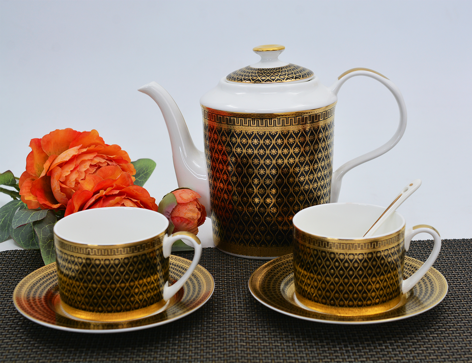 17pcs Karosa Black Western Style Tea Cup Sets Embossed Gold Luxury Fine ...