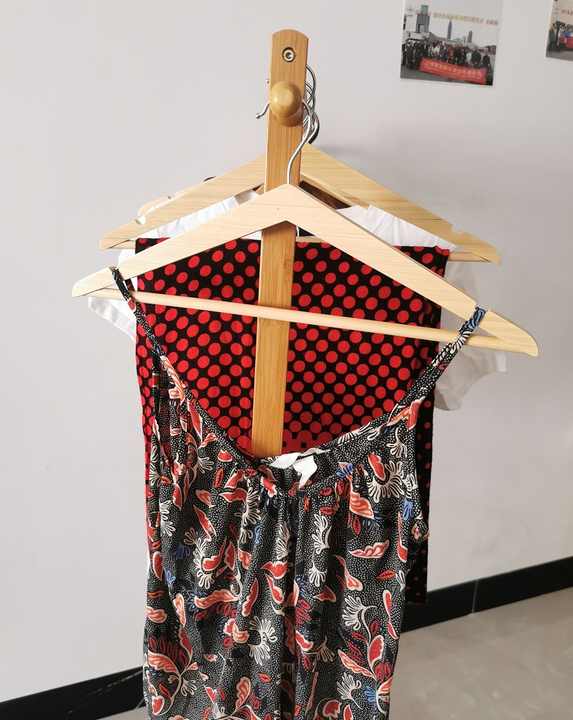 Triangle Shape Laminated Wood Hanger Hijab Hanger for Clothing| Alibaba.com