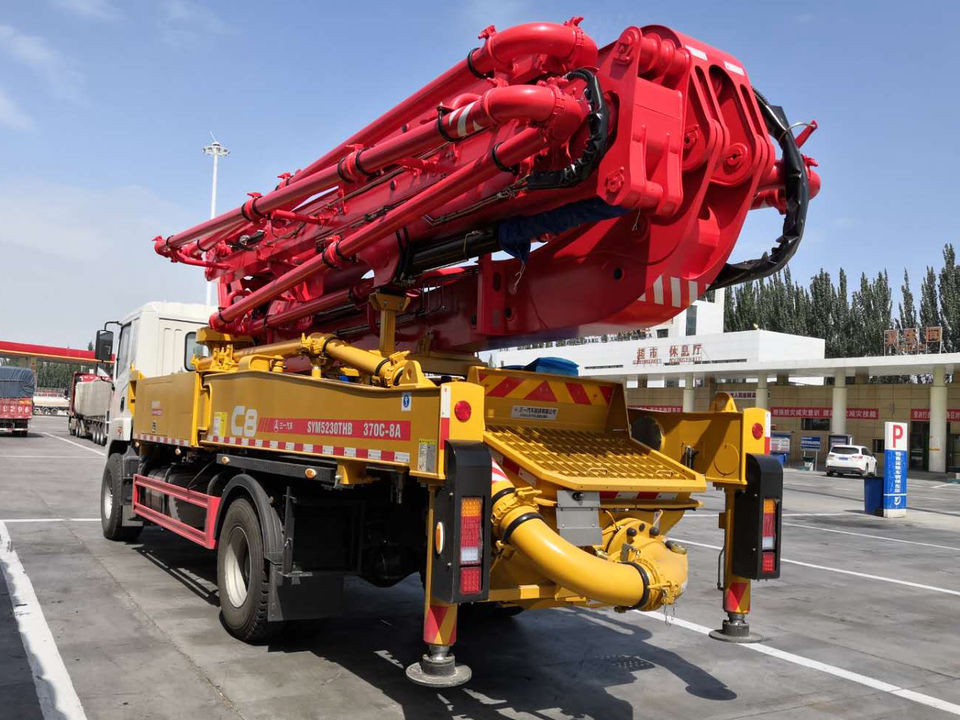 Concrete Pump Machine 37m 2-Alex China Top Brand Small Concrete Pump ...