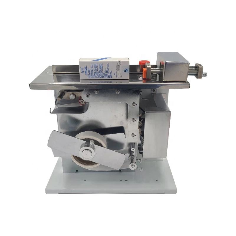 High-efficiency Sticker Label Machine for Small Packaging