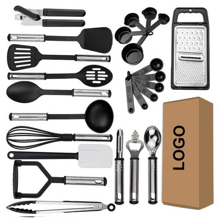 Cutting Tools In Kitchen
