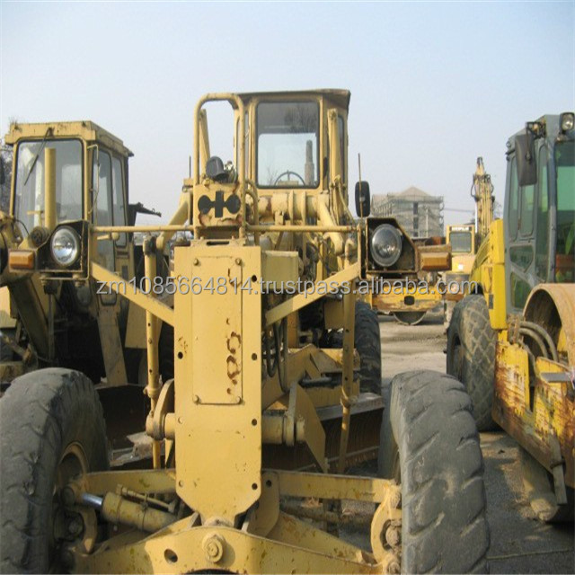 Komatsu Grader GD605 - High Performance Road Construction