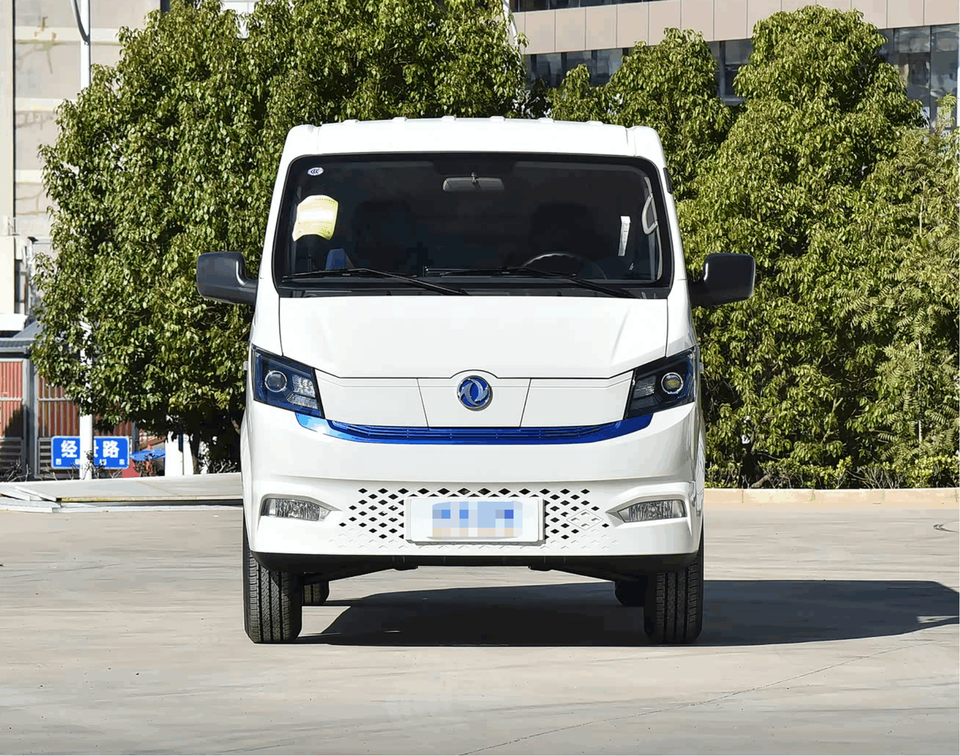 Dongfeng Yufeng EM27 Ultimate Electric Commercial Van Massive Cargo ...