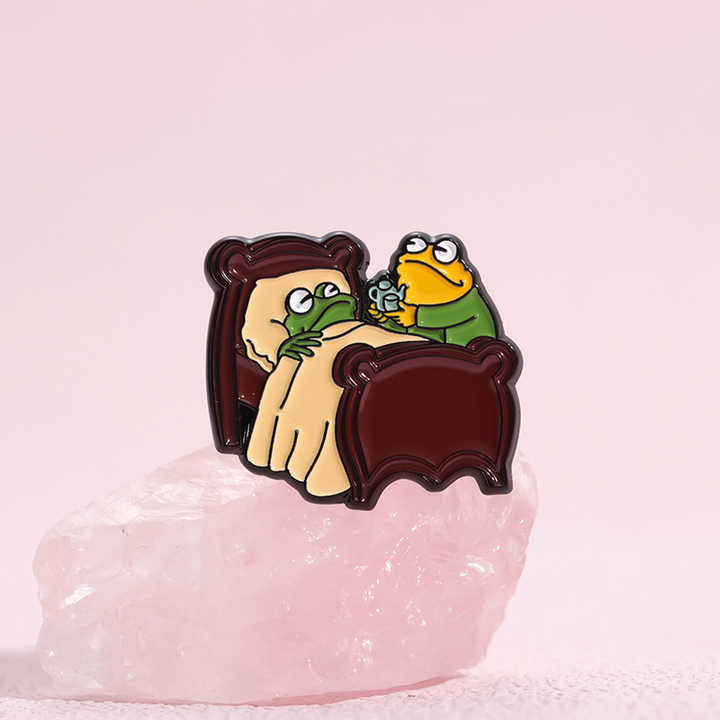 Frogs and Toads Enamel Pins - Customizable Lovers Travel Brooches