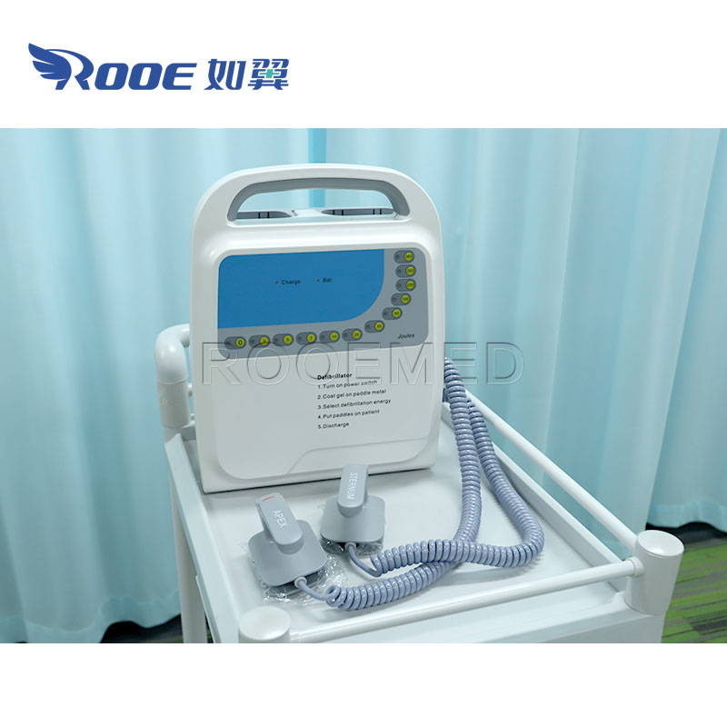 AED Defibrillator - Reliable Simulation for Training
