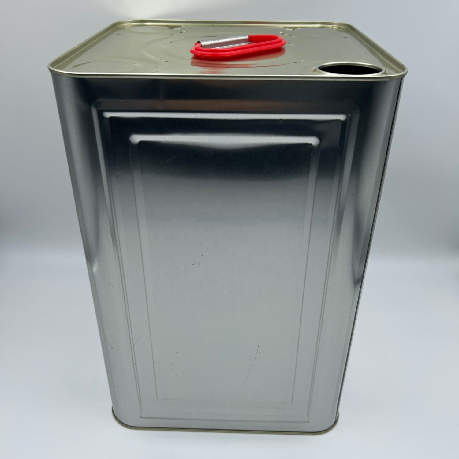 How to Choose Natural Oils Packaging Materials for Liters: Buyer's Guide
