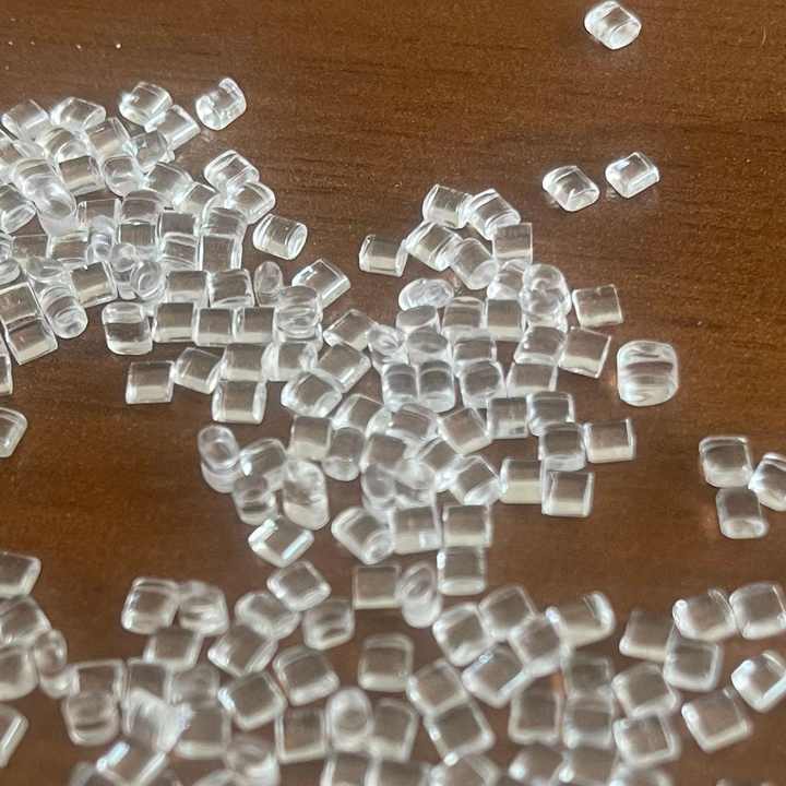 Polymethyl Methacrylate (PMMA) Plastic Granules for Molding