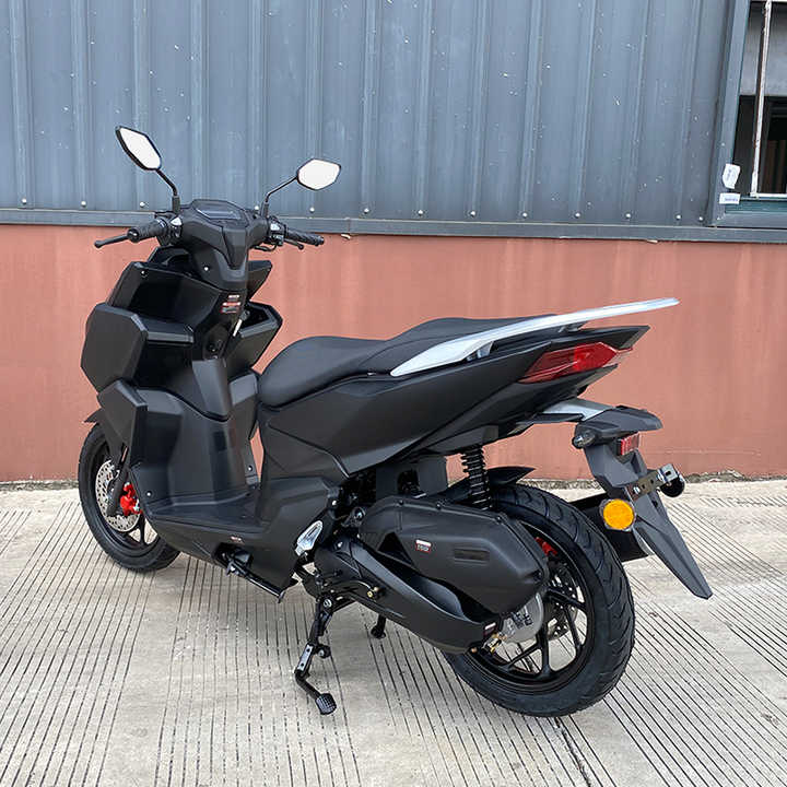 150cc Gasoline Scooter - Max Speed 85kmh from Yunron Tech