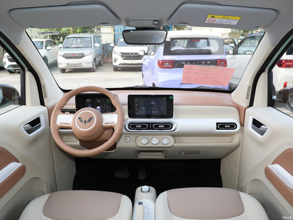 Wuling Macaron Price - 2024 Electric Car 215KM Range