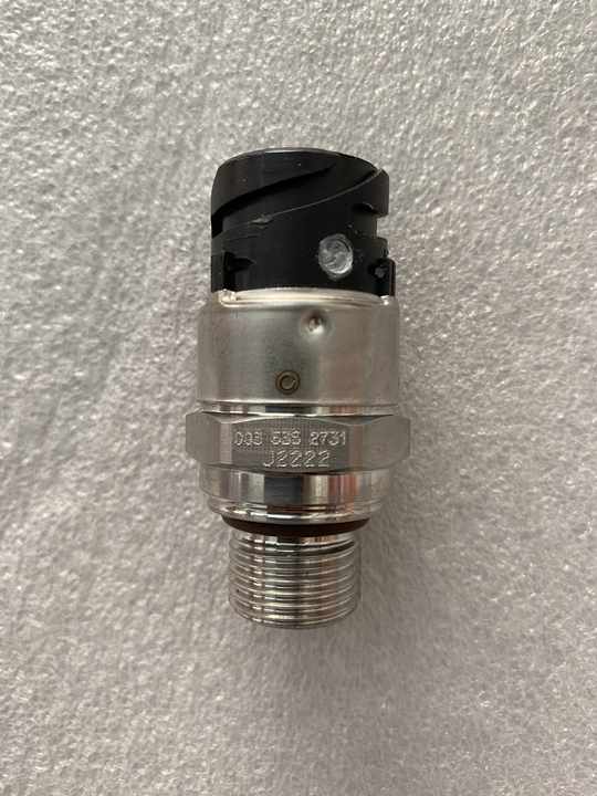 Genuine MTU Oil Pressure Sensor 0035352731 for 12V4000G23