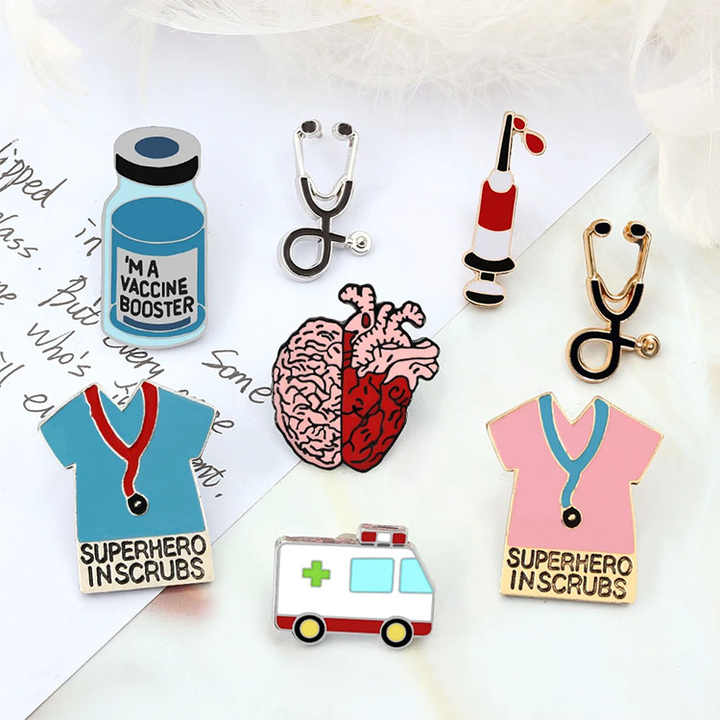 Custom Various styles Anatomical Heart Neurology Medical Anatomy Brooch ...