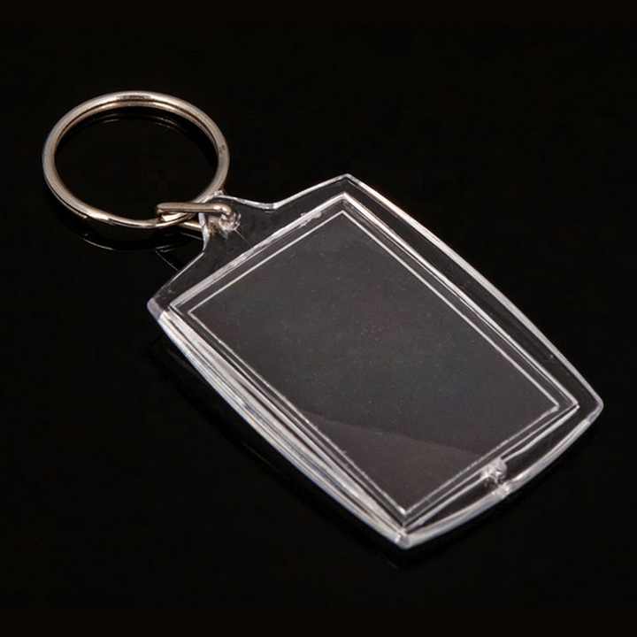 Hot Sales 35x45mm Transparent Plastic Keychain with Photo Frame