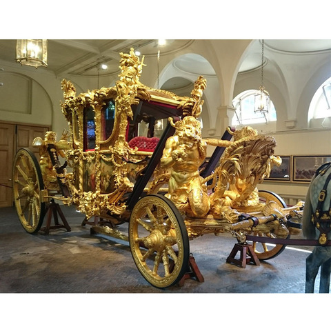 Luxury Gold State Coach Horse Drawn Carriage With Electric Power - Buy ...