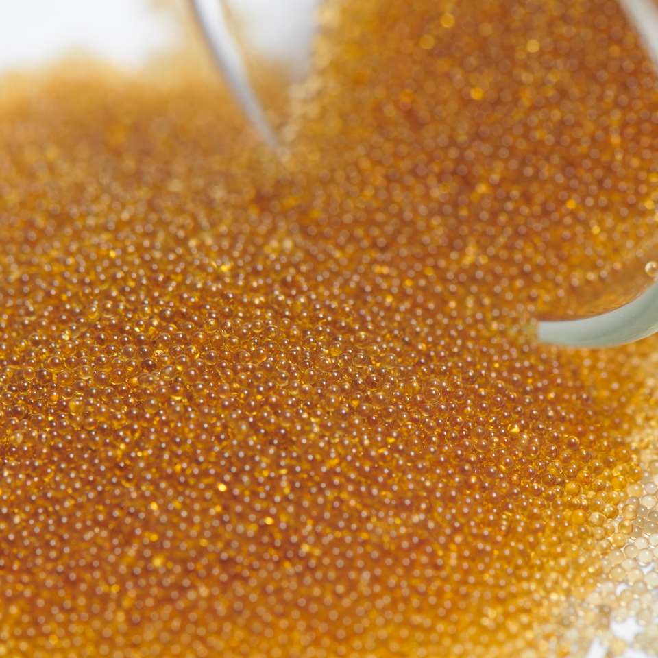 China Factory Cation Ion Exchange Resin Price Food Grade Water ...