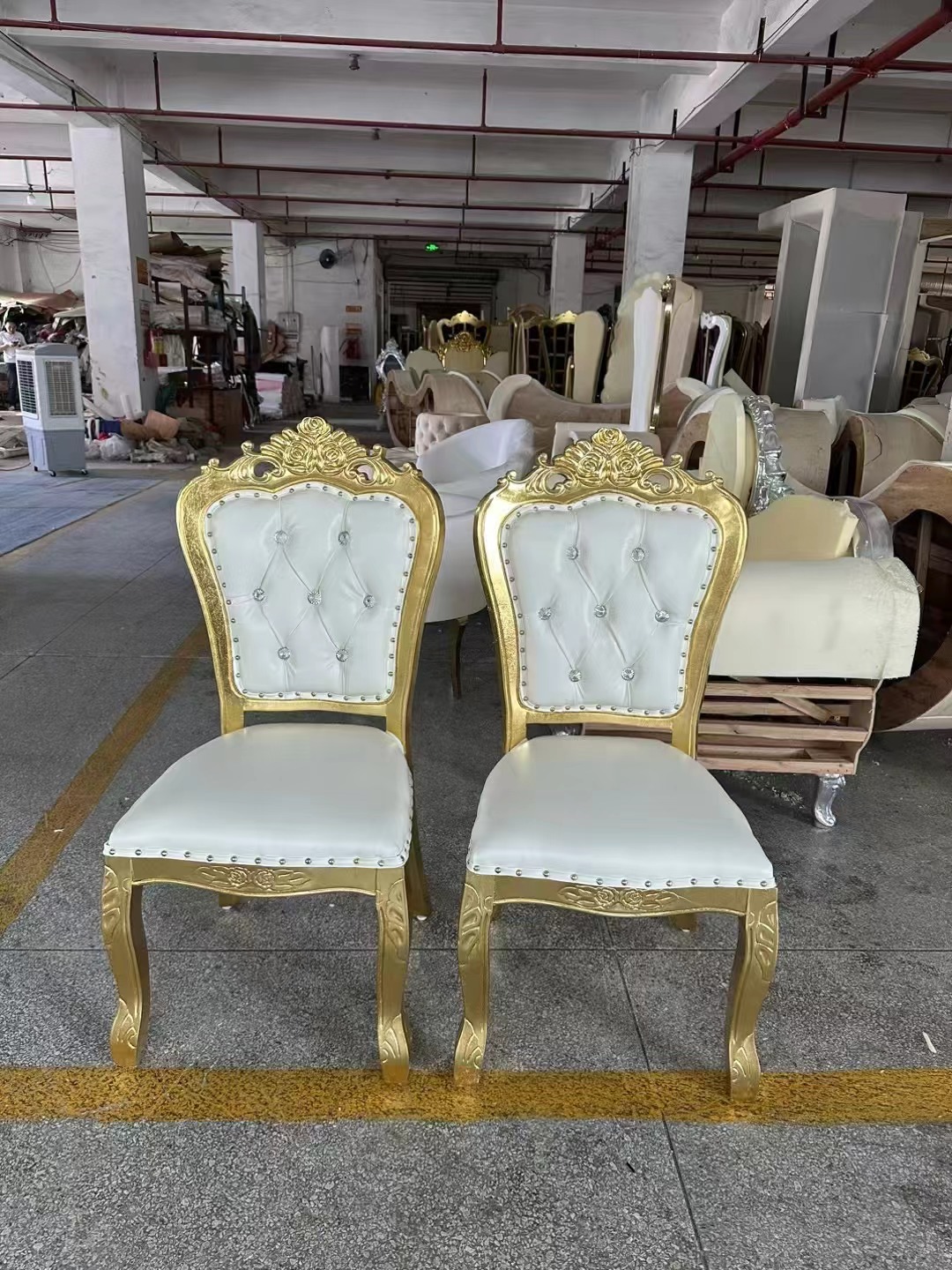 Shop Wholesale French Style Chairs - Durable & Stylish