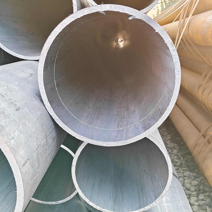 10 Inch to 30 Inch Seamless Steel Pipes Are Used in Urban Water Supply ...