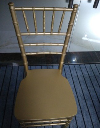 How to Choose the Best Compat Table Chairs for Your Space