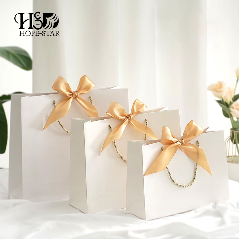 Customized 210g White Card Board Paper Gift Bag with Ribbon Handle for ...