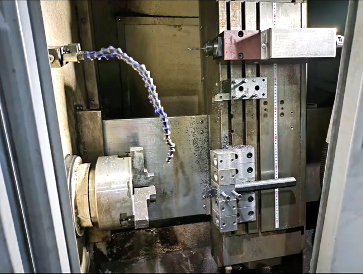 SMTCL Gang Tool Slant Bed CNC Lathe Machine CHK46 Automatic Gang Type ...