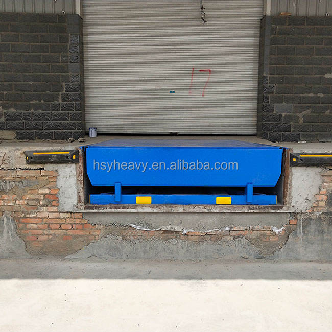 Warehouse Unloading Platforms Fixed Dock Leveler Hydraulic Swing Lip ...