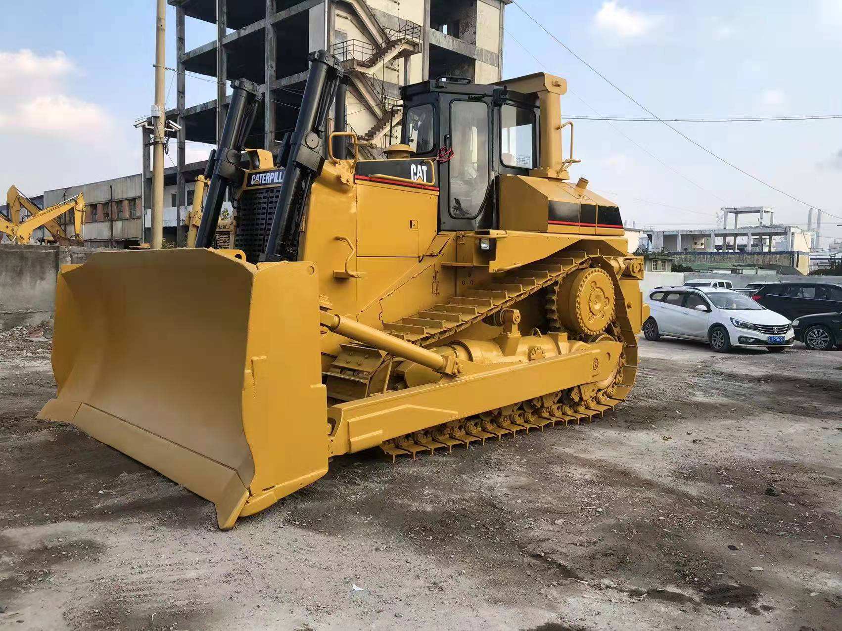 China Construction Bulldozer Crawler Bulldozer SD13 Products from ...