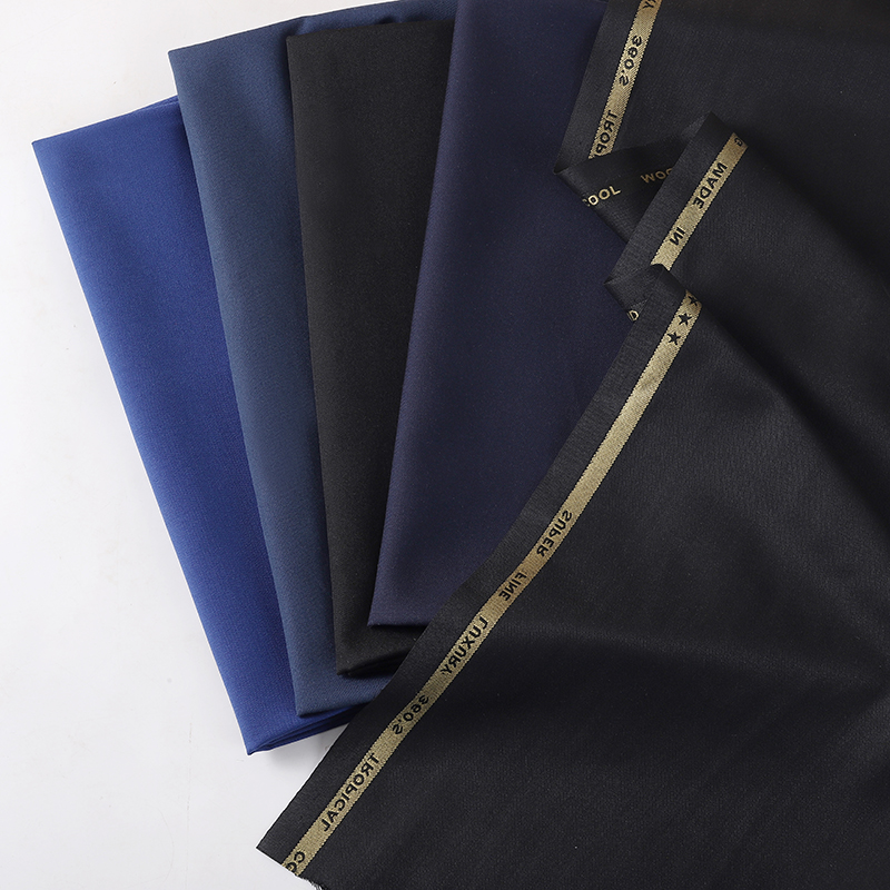How to Choose the Best Suit Fabric for Men: A Complete Buying Guide