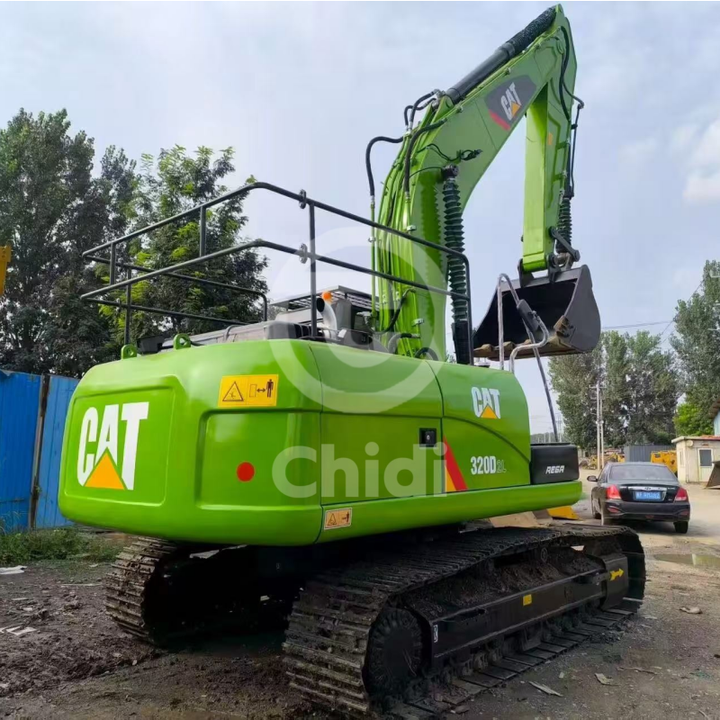 Used Excavator CAT 320D2L with VBC Secondhand Diggers 20 Ton Original ...