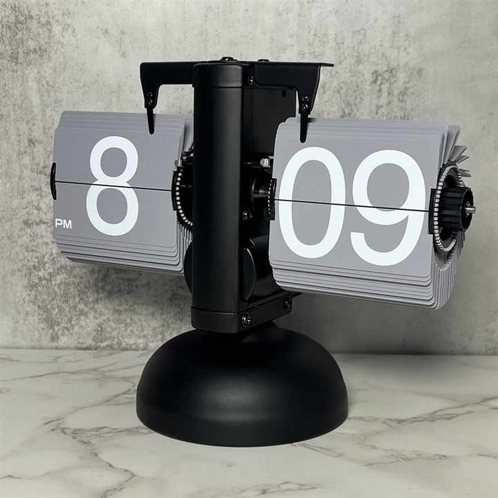 European Creative Retro Flip down Page Desktop Clock