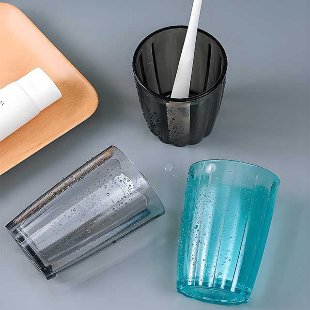 Customized High-grade Acrylic Cups for Restaurant Business Striped ...