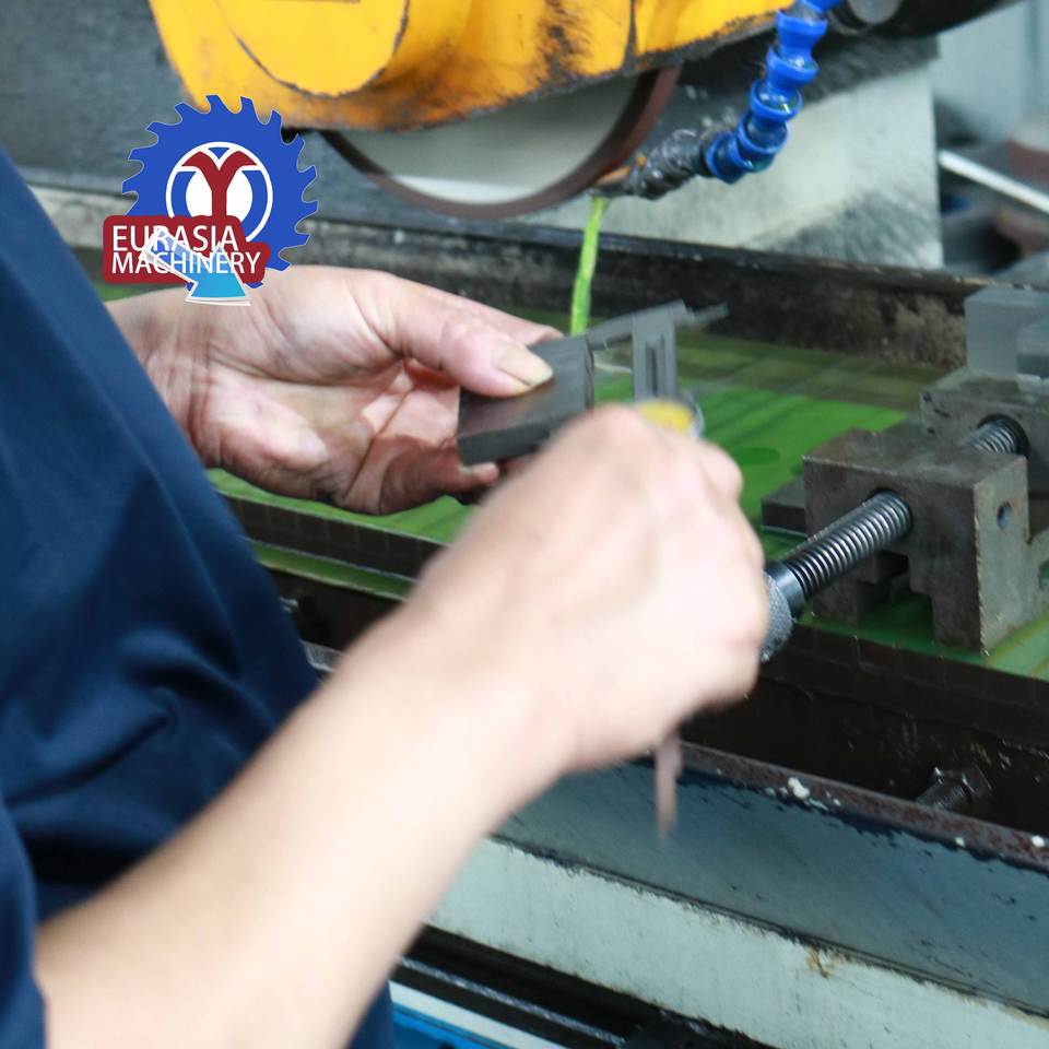 Eurasia Plastic Pelletizer Roller Speed Regulating Plastic Pelletizer ...