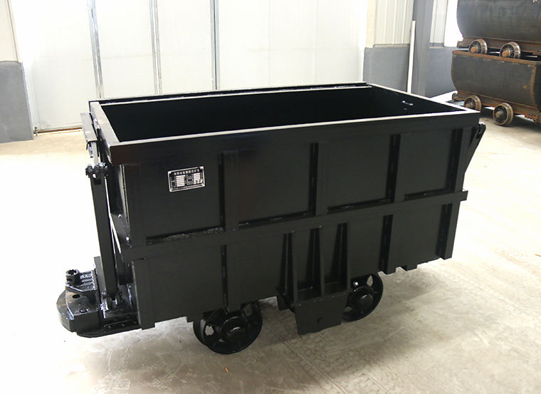 Heavy Duty Side Dump Mining Car with Robust Steel Construction for Safe ...