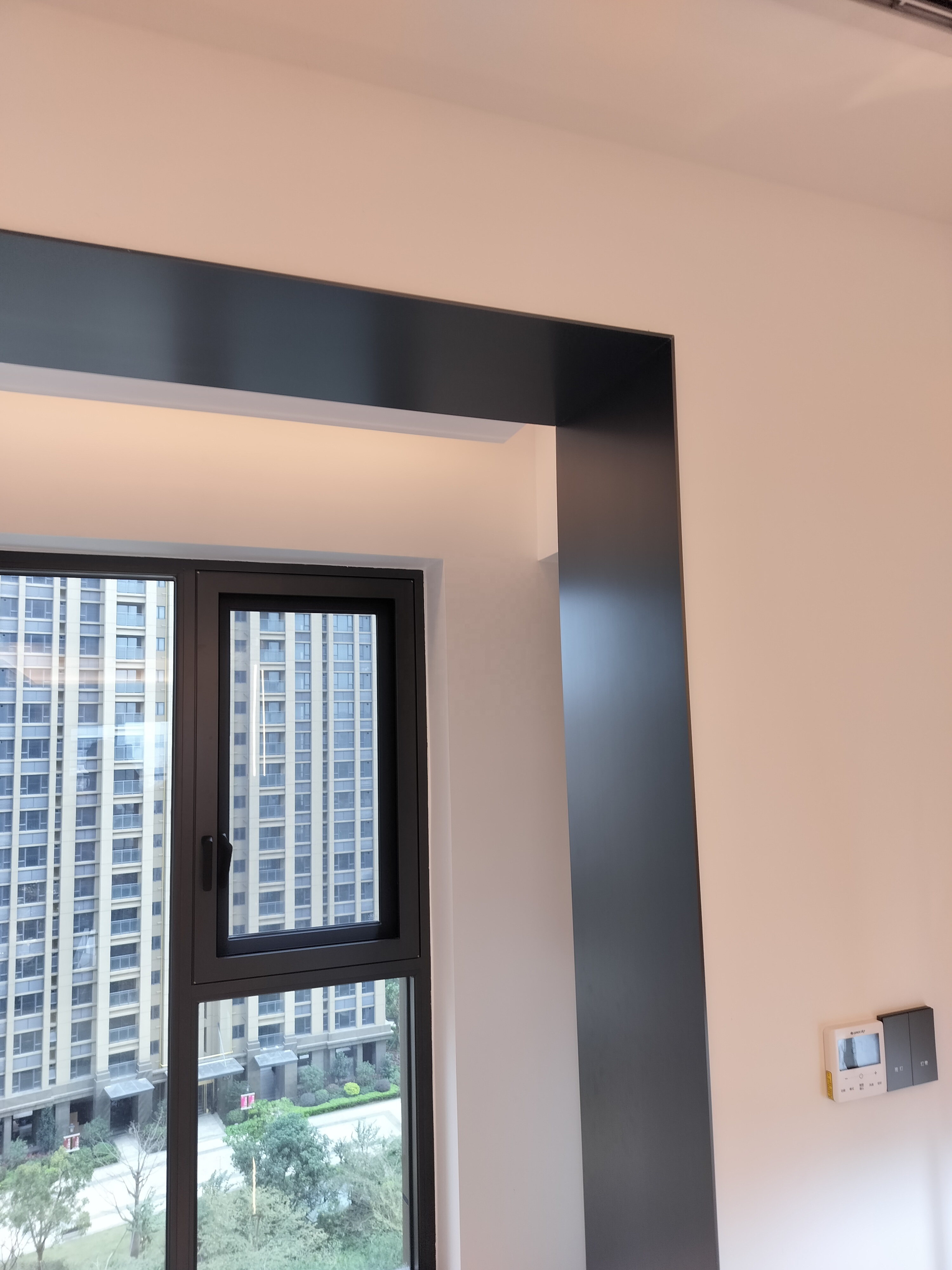 Elevator Door Jamb - Elegant Solutions for Passengers